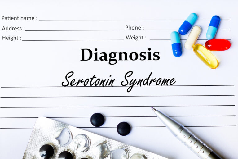 Serotonin Syndrome Symptoms: Early Signs, Causes & Treatment